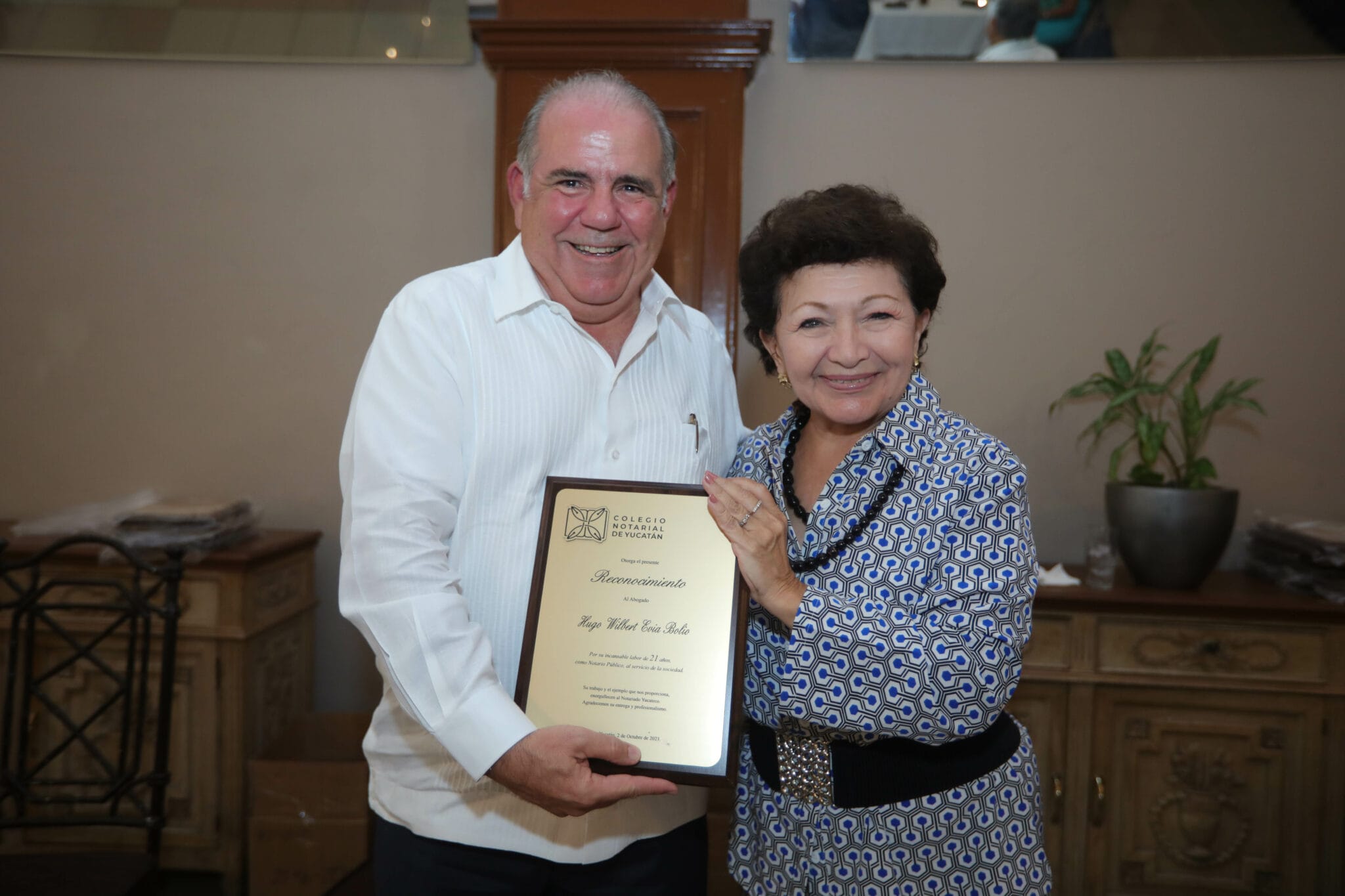 Colegio Notarial: homenaje y entrega de reconocimientos