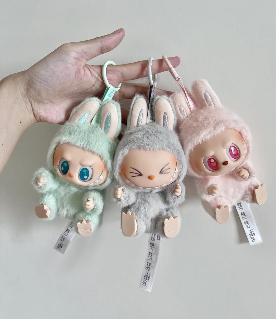 Labubus en tendencia 2025: descubre qué son, su precio y cómo ...